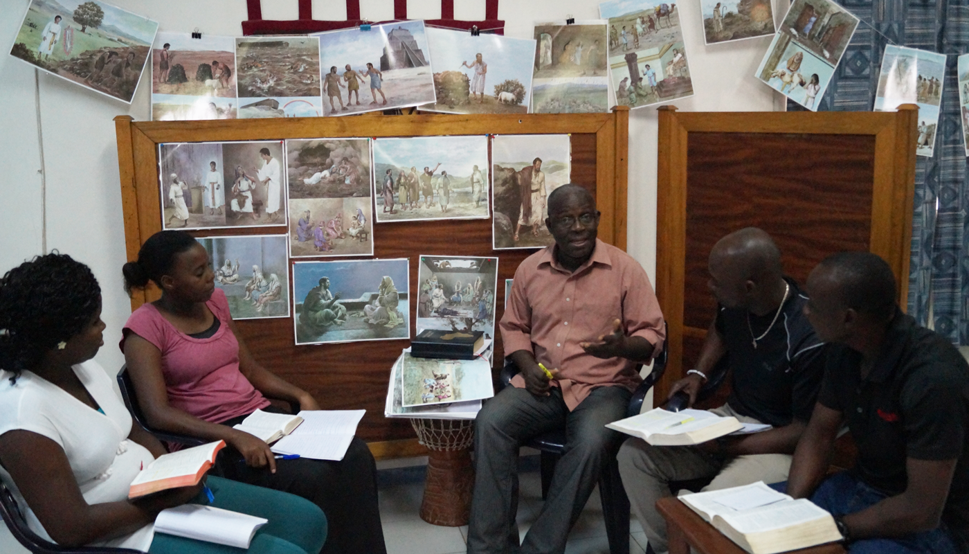 Ministering from Afar – Ethnos Canada